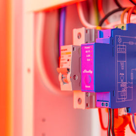 Shelly Pro 1 – DIN-Rail Smart Relay (16 A Dry Contacts) - | Shelly USA